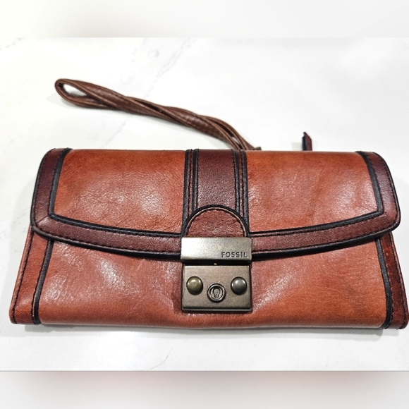 Fossil | Bags | Fossil Long Live Vintage Brown Genuine Leather Trifold ...